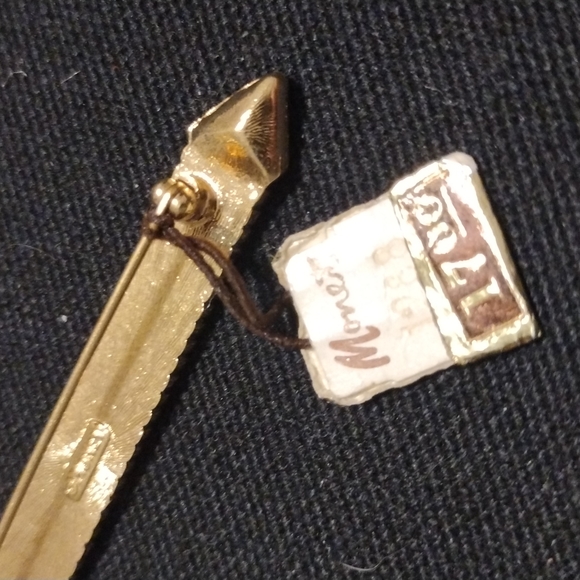 Monet | Jewelry | Vintage Monet Double Arrow Rhinestone Gold Tone Bar ...